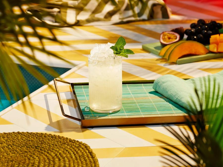 Rum Swizzle Cocktail Recipe | Rum Swizzle Ingredients | BACARDÍ US