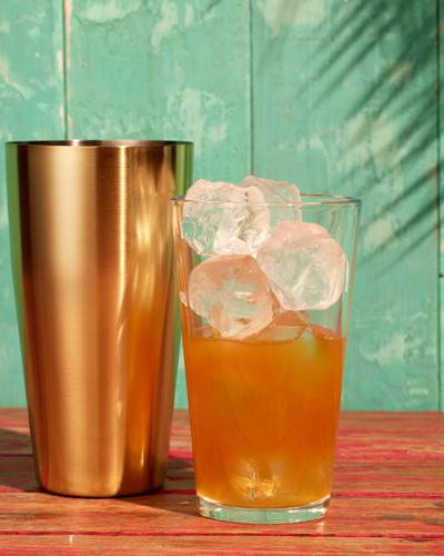 How to make a Caribbean Colada Cocktail | BACARDÍ UK & IE